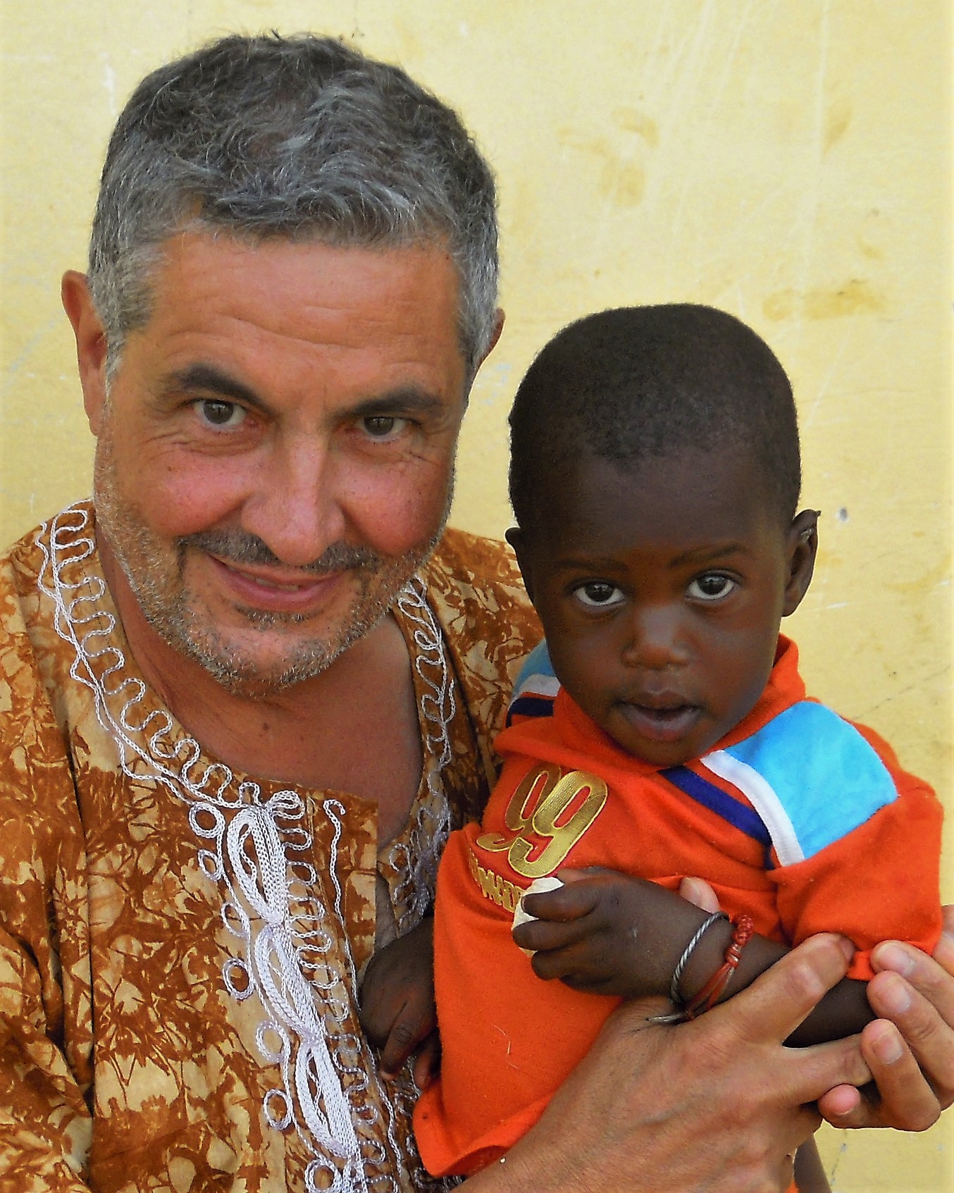 «Il mio cuore in Africa» Bruno Russo, una vita tra Segrate e Senegal ...